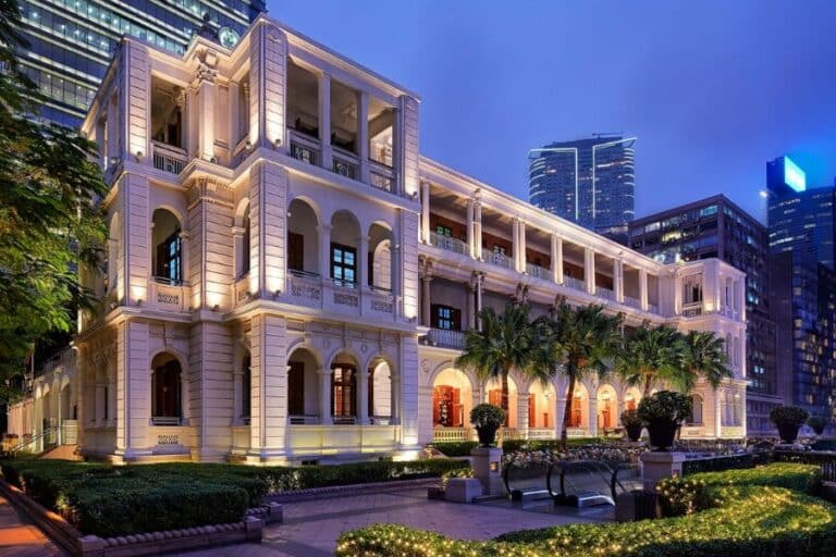 16 Famous & Iconic Buildings To See in Hong Kong - The HK HUB