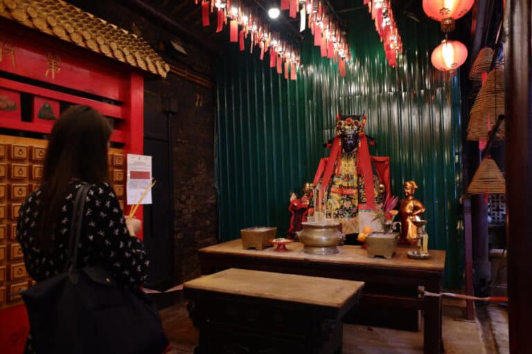 Man Mo Temple: History & Significance - The HK HUB