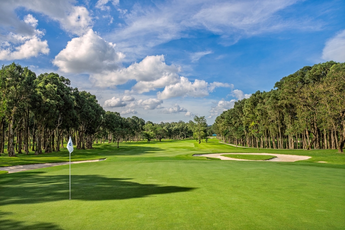 Free Entry To Hong Kong’s Oldest Golf Course Will Resume From November ...