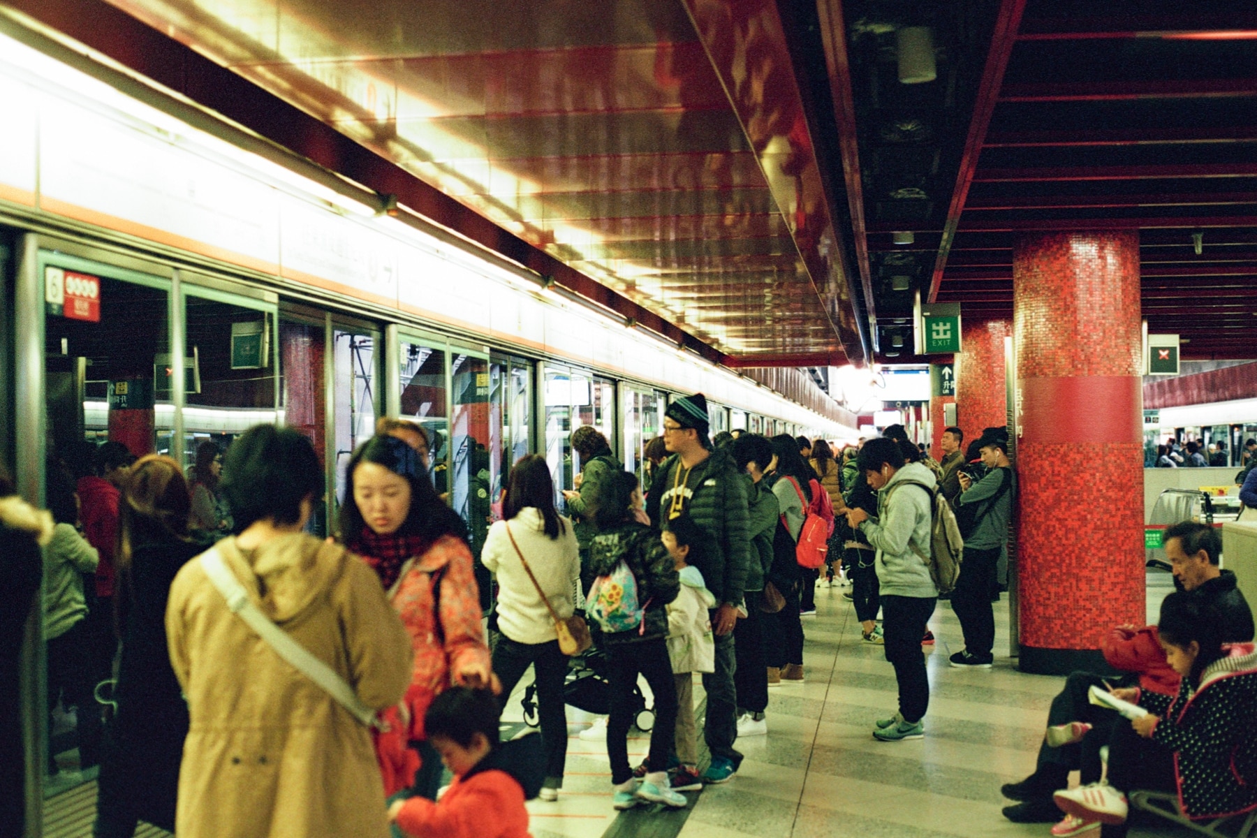 MTR Announces Overnight Train Services On Christmas Eve & New Year’s ...