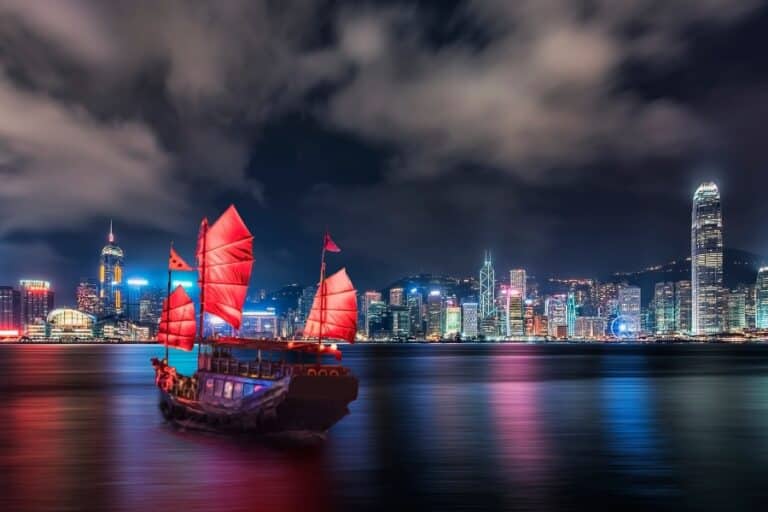 35 Best Attractions & Tourist Spots To Visit In Hong Kong (2026) - The ...