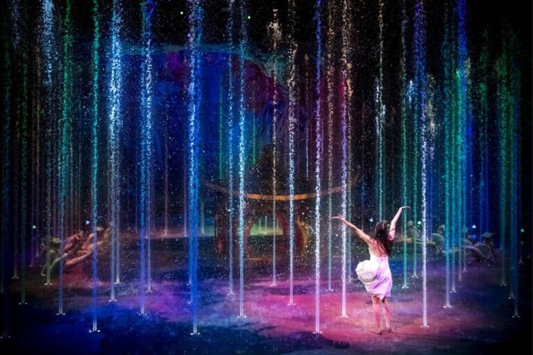 Aquatic Show ‘House of Dancing Water’ Returns to Macau After 5 Years ...